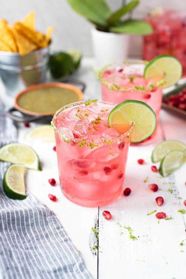 15 Pink Cocktail Recipes That Are Almost Too Pretty to Drink - Sass ...